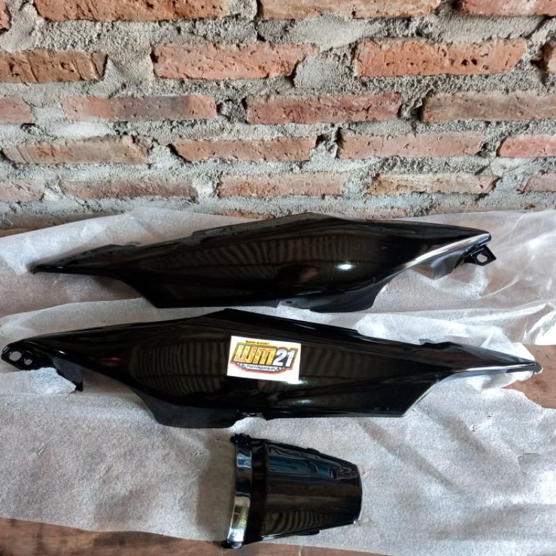 Jual box body megapro primus 2006 2007 2008 2009 2010 narita set pet ...