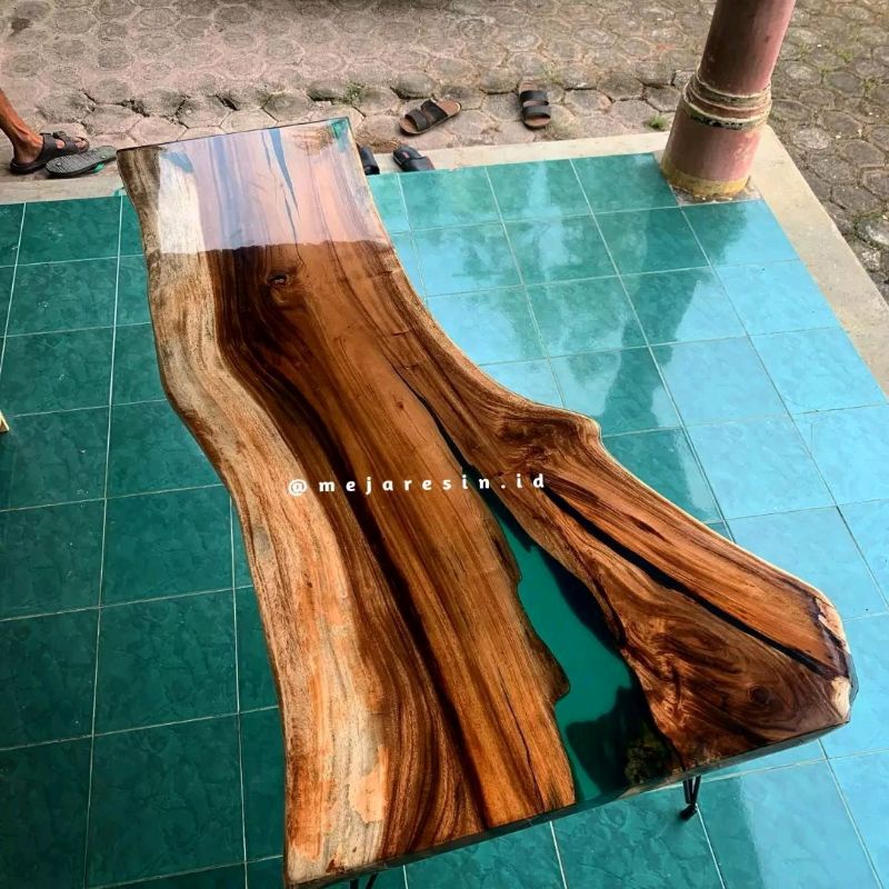 Jual Meja Tamu Kayu Solid Cover Resin Epoxy Kaki Besi | Shopee Indonesia