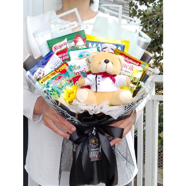 Jual BUKET BUMBU DAPUR/ BUKET BONEKA CHEF/ BUKET HARI IBU | Shopee ...