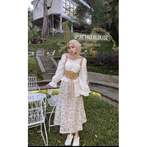 Jual SHEIN RETRO BLOUSE | Shopee Indonesia