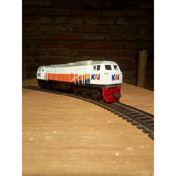 Jual miniatur lokomotif cc206 | Shopee Indonesia