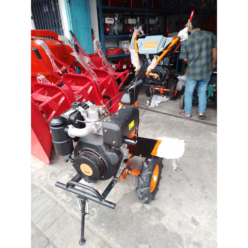 Jual Mesin Traktor Sawah Bajak Mini Tiller DIESEL - SOLAR Kenza ...