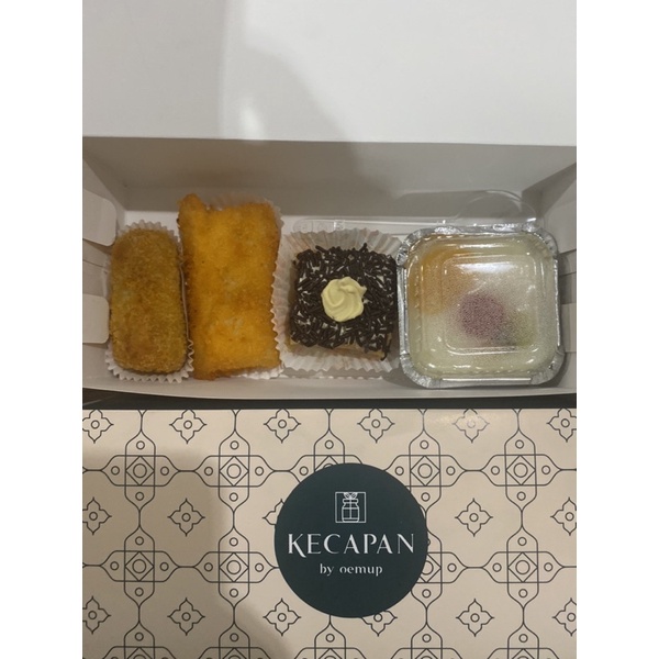 Jual Snack Box Surabaya | Shopee Indonesia