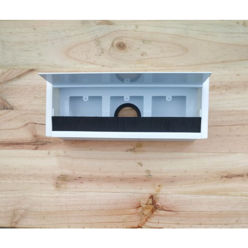 Jual STOP KONTAK LUBANG KABEL GROMET BOX 3 LUBANG PUTIH | Shopee Indonesia
