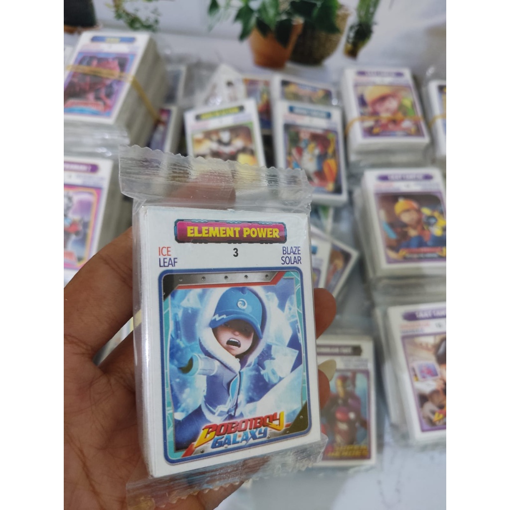 Jual 12 PAK MAINAN KARTU KWARTET (1 PAK ISI 32 LEMBAR) TRADING CARD ...