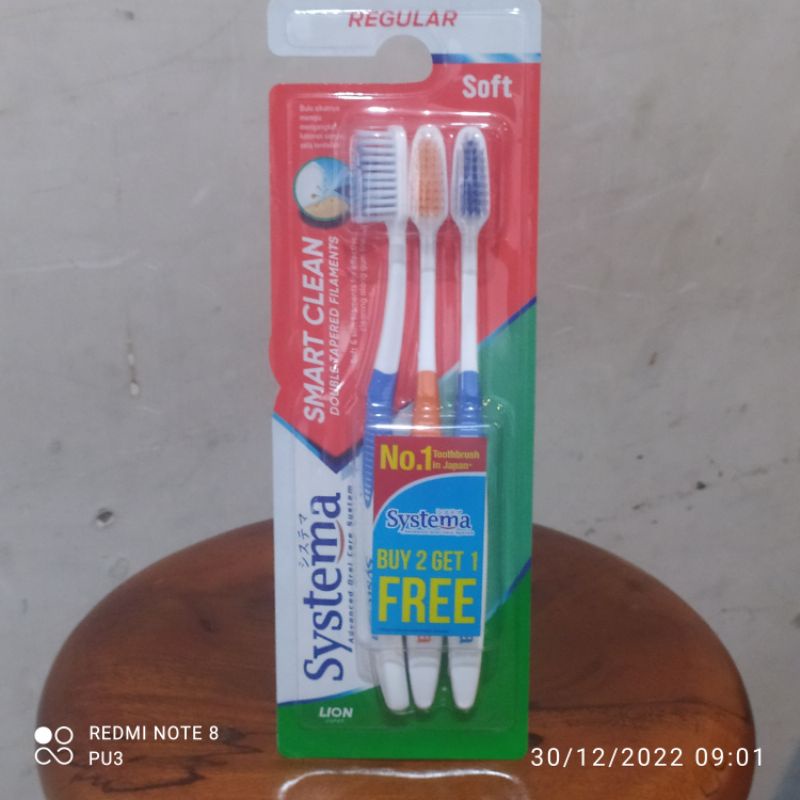 Jual Systema Sikat Gigi Smart Clean Regular Soft isi 3 Pcs | Shopee ...