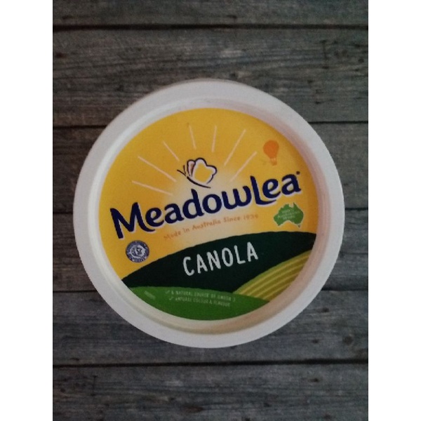Jual Meadow Lea Canola Margarine Butter Singapore | Shopee Indonesia