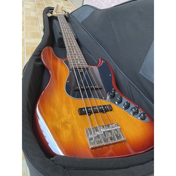 Jual Bass Sire Marcus Miller V3 2nd Gen 5 String | Shopee Indonesia