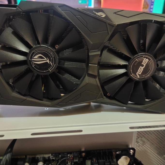 Jual Vga Rx 580 Asus Rog Ddr5 8Gb 256 Bit Like New Segel Non Cod ...
