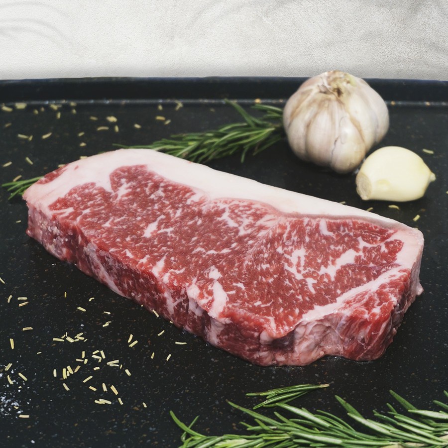 Jual Tokusen Wagyu MB 6-7 Sirloin Steak - Sirloin Wagyu MB 6-7 200gr ...