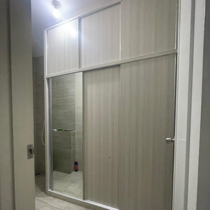 Jual lemari wardrobe pakaian besar jumbo hpl taco | Shopee Indonesia