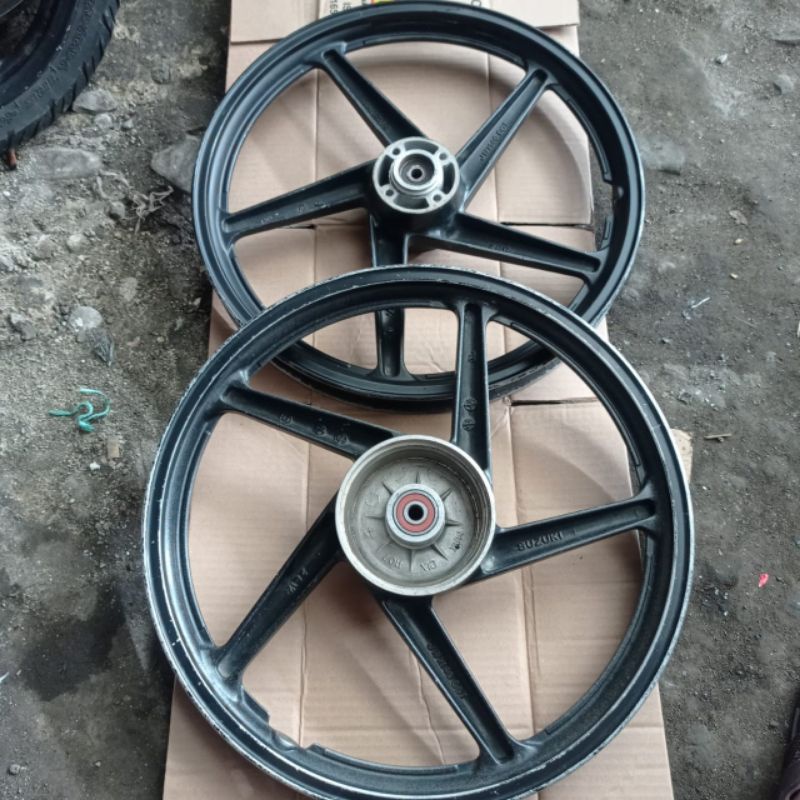 Jual Velg velk pelek roda recing suzuki shogun smash new original ...