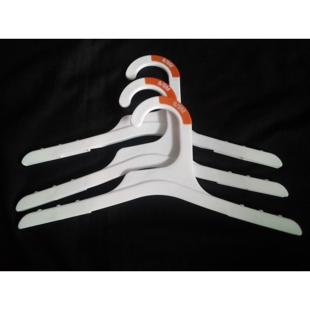 Jual 12 Pcs Hanger baju bayi gantungan baju bayi lebar bahu 22cm ...