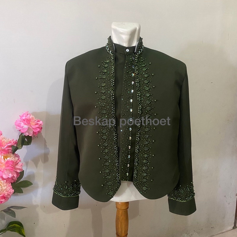 Jual beskap pengantin Jawa Solo hewes krowok hijau army premium ...