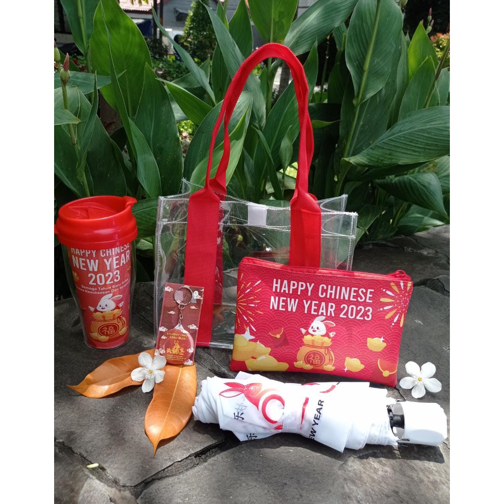 Jual Hampers imlek 2023 Payung Tumbler pouch dompet gantungan sincia chinese new year printing ...
