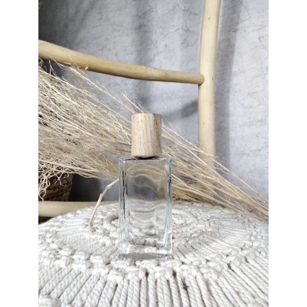 Jual botol parfum tutup kayu 35 ml loewe semi press/botol parfum kayu ...