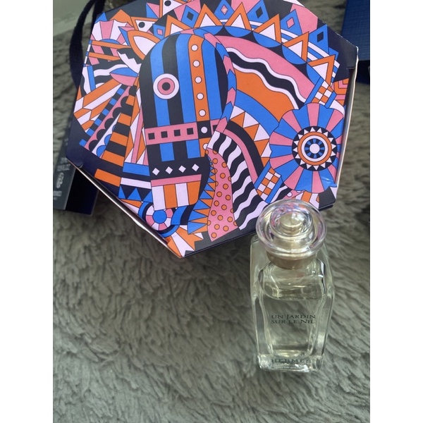 Jual le nil + box | Shopee Indonesia