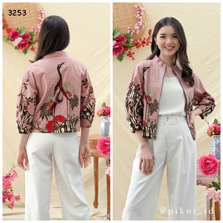 Jual Bomber jaket Batik modern cewek murah / batik kantor wanita ...