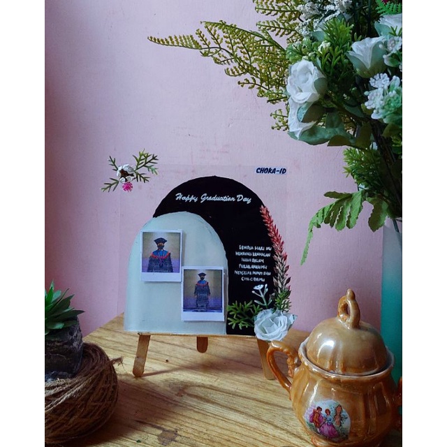 Jual Akrilik Frame / Hadiah wisuda / Frame wisuda / hadiah ultah ...