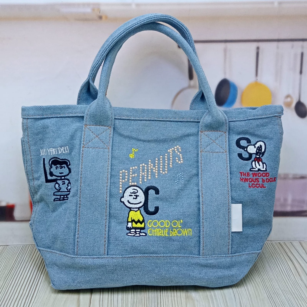 Jual TAS TENTENG SNOOPY \ TAS JEANS SNOOPY \ TAS IMPOR WANITA \ TAS ...
