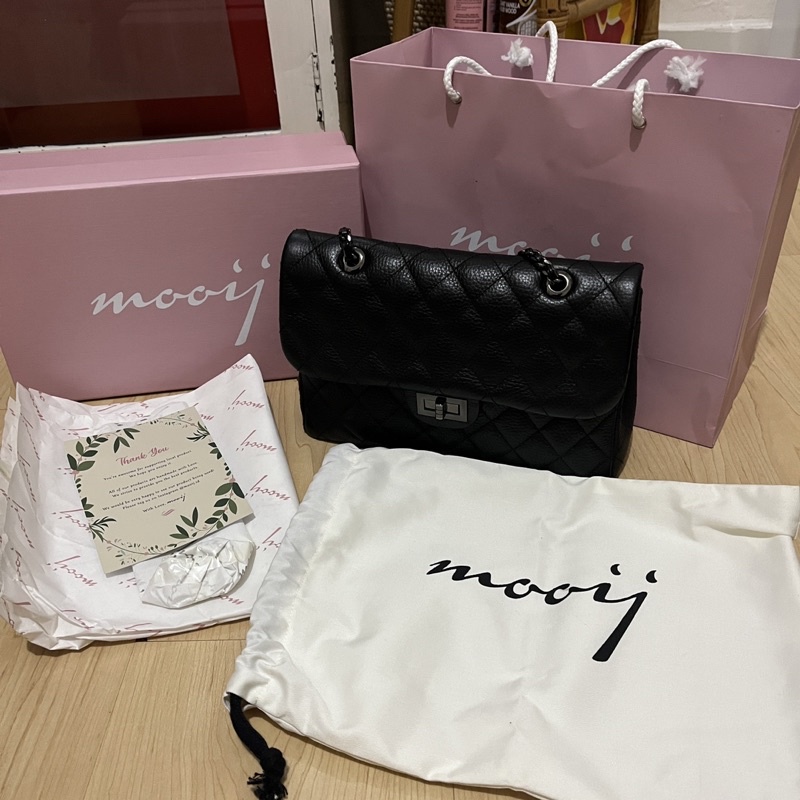 Jual Mooij Mara Bag Jet Black Small Preloved full set | Shopee Indonesia