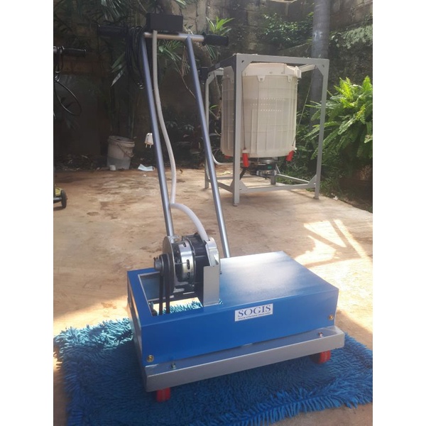 Jual Mesin Perontok Debu Karpet Alat Laundry Londri Cuci Karpet ...