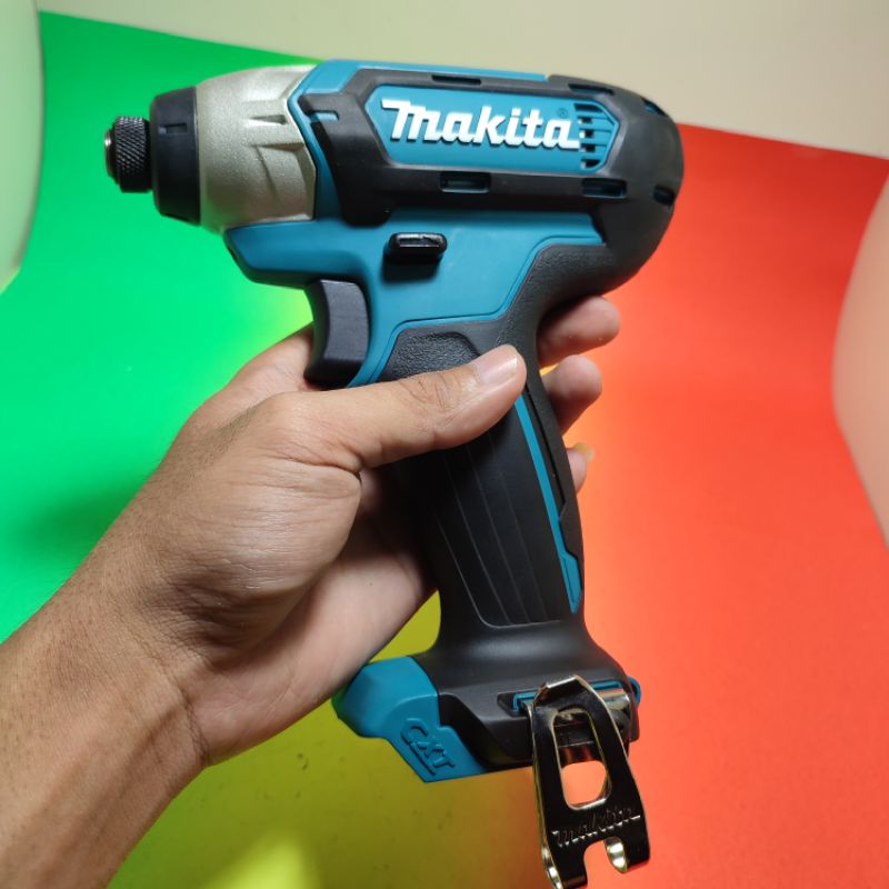 Jual Mesin Obeng Impact Baterai Makita TD110DWYE Cordless Impact Driver ...