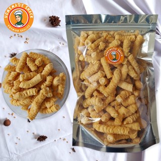 Jual Homemade Snack - Snack Jadul Kue Akar Kelapa / Ulat Sagu Keju ...