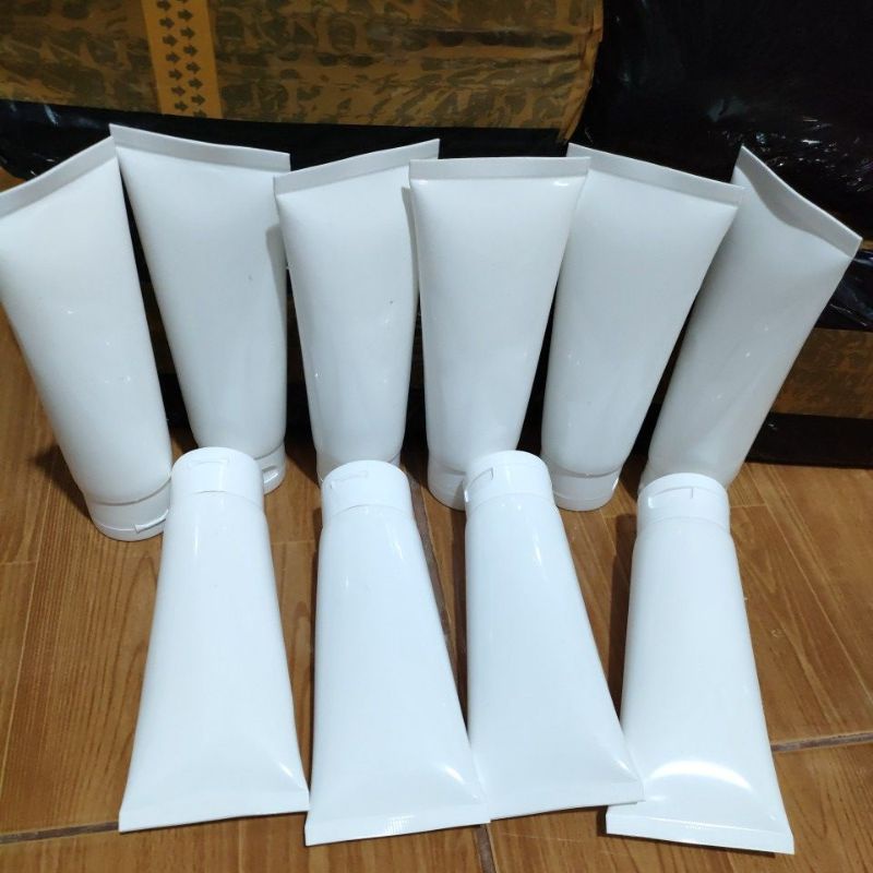 Jual Botol tube 100 ml tutup fliptop | Shopee Indonesia