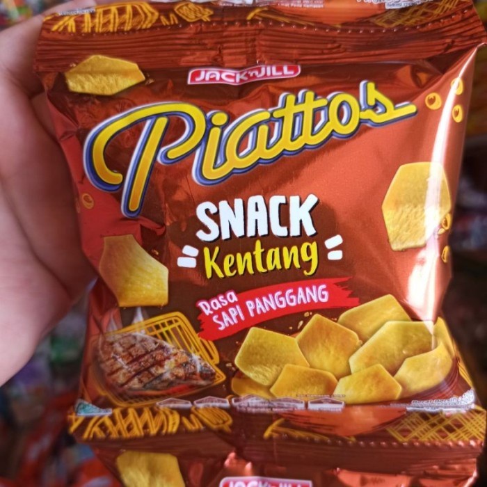 Jual 1 DUS PIATTOS Snack Kentang Rasa Sapi Panggang isi 4renceng x 10 ...