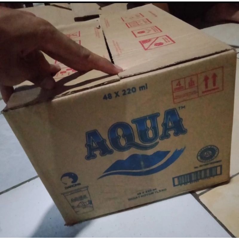 Jual Dus bekas Aqua Gelas 220/240ml berbagai merk ukuran P36*L25*T20 ...