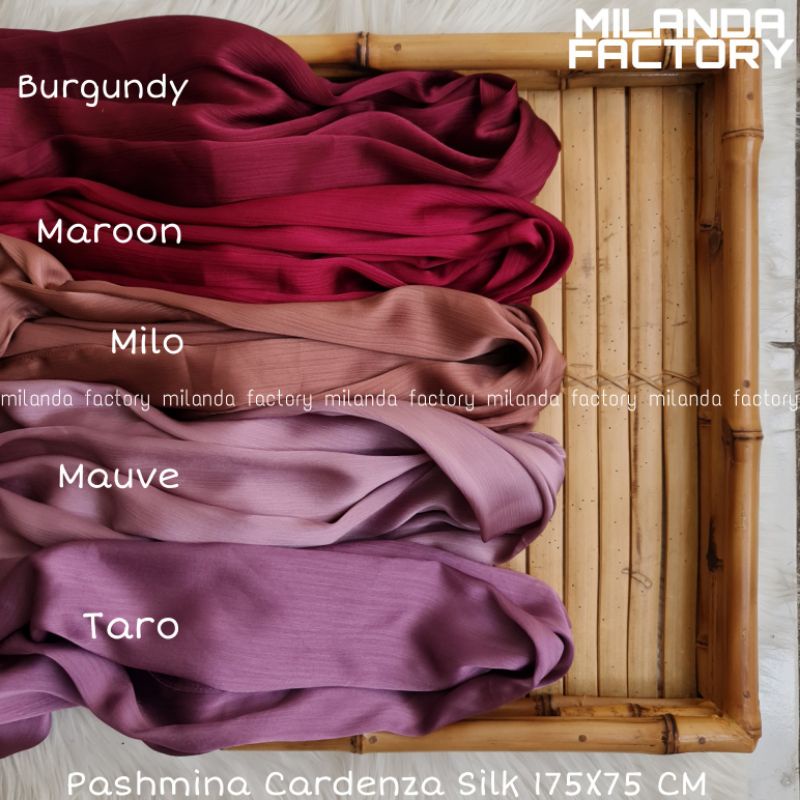 Jual Pashmina Silk Cardenza Satin Texture Mewah Rayya Silk | Shopee ...