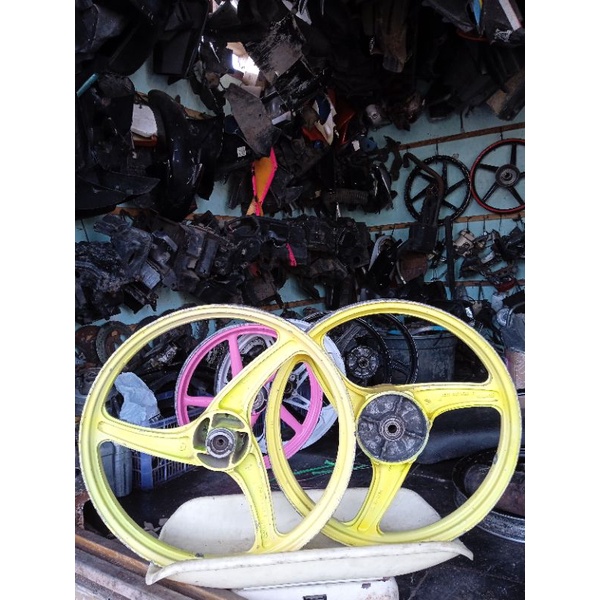 Velg Kaze - Perumperindo.co.id