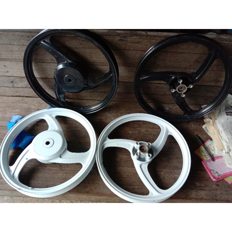 Jual velg palang velg racing velg palang 3 velg variasi pelek palang ...