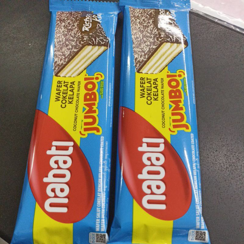 Jual nabati wafer coklat kelapa jumbo 37gr | Shopee Indonesia
