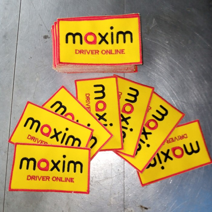 Jual Emblem Maxim Kecil Dasar Kuning Logo Maxim Bordir Komputer ...