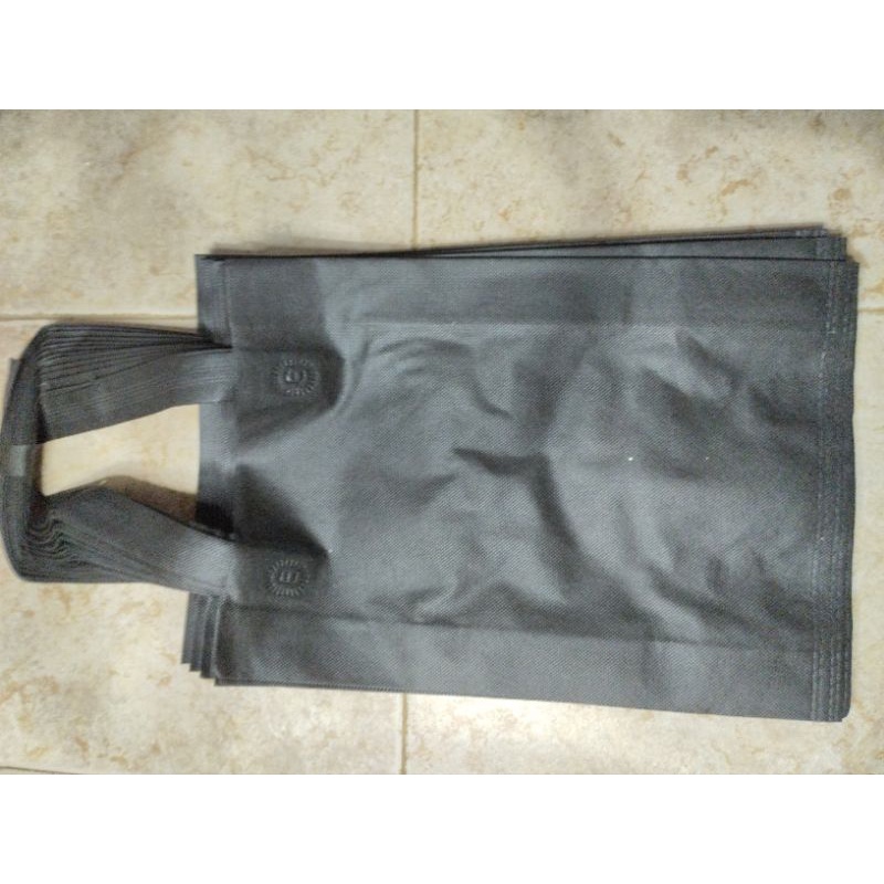 Jual Tas spunbond - goodiebag oval - tas kain - tas oval - tas souvenir ...