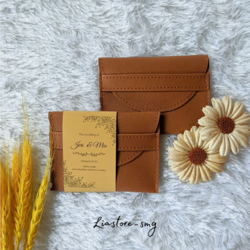 Jual Souvenir pernikahan unik, Souvenir Dompet, Dompet kartu | Shopee ...