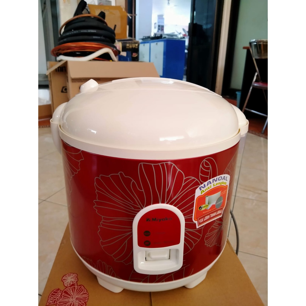Jual Magic Warmer Plus Miyako MCM 558 SBC - Rice cooker 2 Liter ...