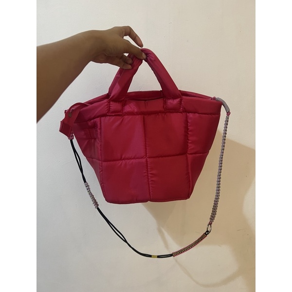 Jual puffy bag / tas puffy bantal / tas shocking pink / tas puffy ...