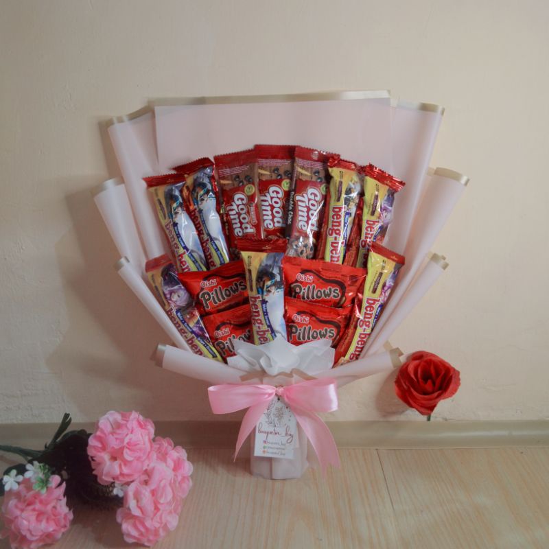 Jual (BUKET SNACK 0026) Buket Snack Murah untuk Hadiah Kado Gift Wisuda ...