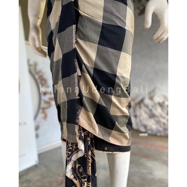 Jual saput Endek Tenun Poleng Let | Shopee Indonesia