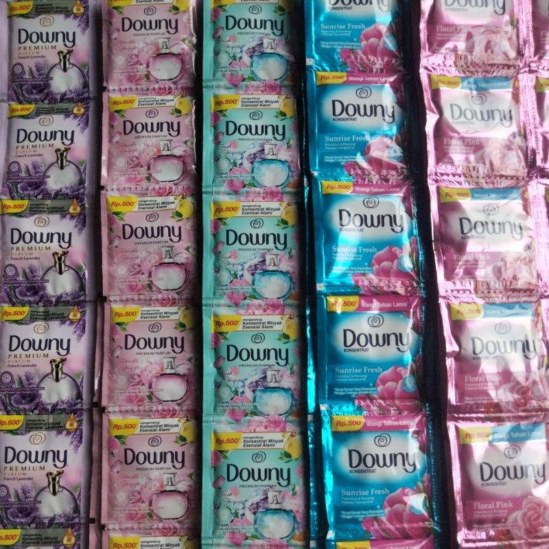 Jual DOWNY RTG 10ML - PEWANGI PAKAIAN DPT 12SACHET | Shopee Indonesia