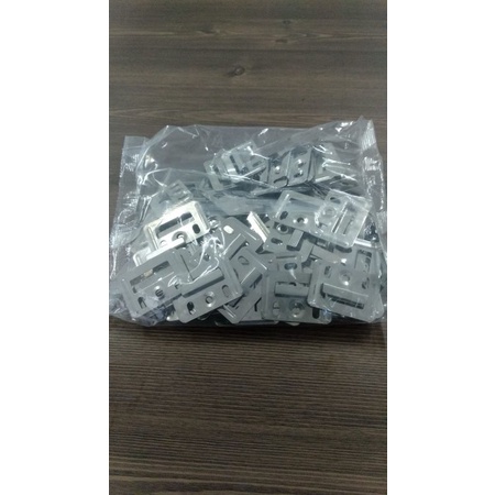 Jual clip wall panel & wallboard / pengait besi wpc | Shopee Indonesia