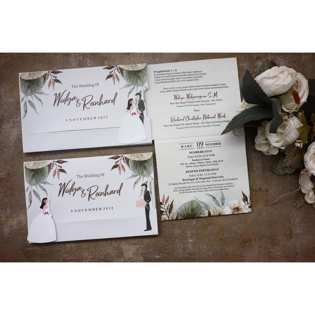 Jual Undangan hardcover sliding karakter pengantin unik | Shopee Indonesia