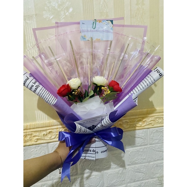 Jual Buket uang barang kosong cellophane koran hadiah hampers wisuda ...