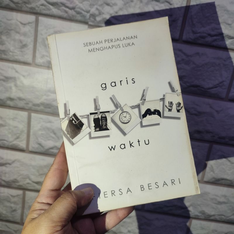 Jual BUKU PRELOVED ORIGINAL | GARIS WAKTU | NOVEL FIKSI | NOVEL MURAH | BUKU BEKAS | BUKU SECOND ...