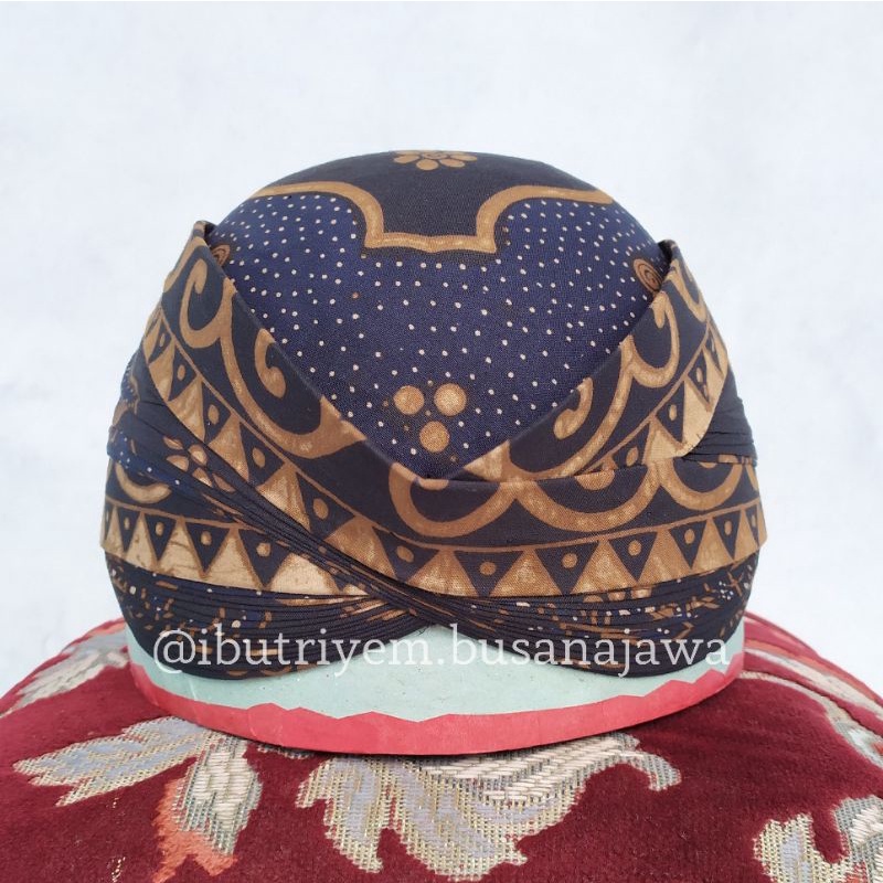 Jual Blangkon Solo Perbawan Alusan Batik Kombinasi Tulis | Shopee Indonesia