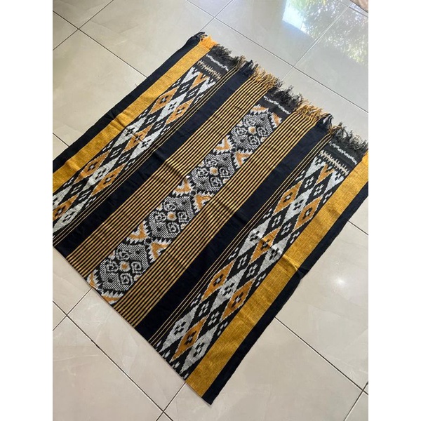 Jual Kain Tenun Etnik Dayak Kalimantan Coklat 2,3 x 1,1 m | Shopee ...