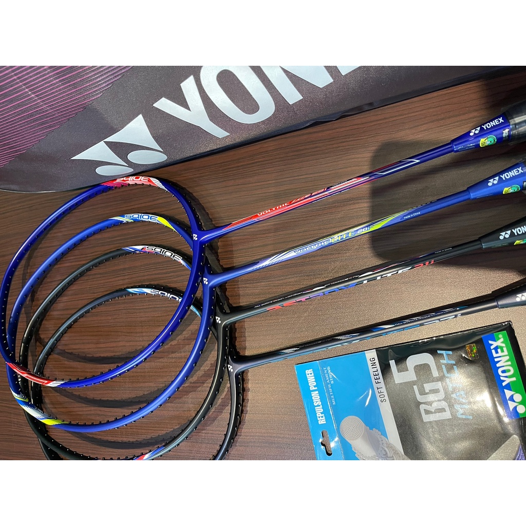 Jual Raket Yonex Astrox Lite 21i/27i || Voltric Lite 20/25i - 5UG5 | Shopee Indonesia